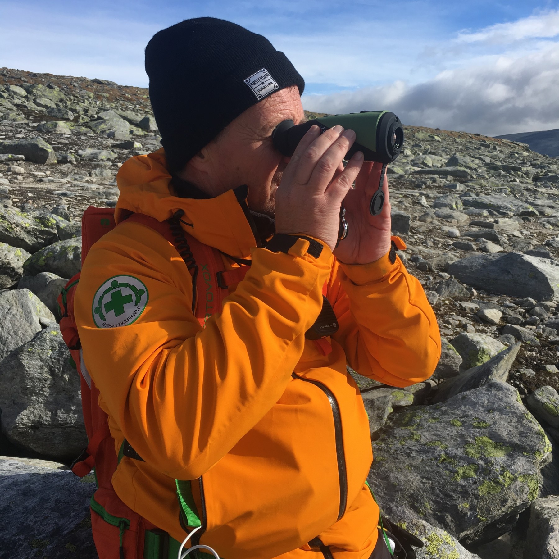 Beredskaps ambulanse | Spleis fra SpareBank 1