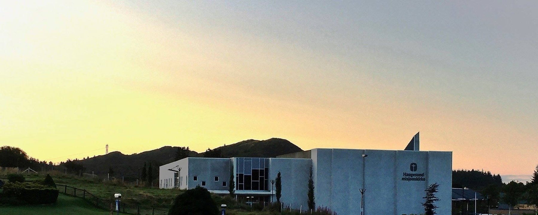 Kamera og tekn. utstyr til å streame Gudstjenester for å inkludere alle ...