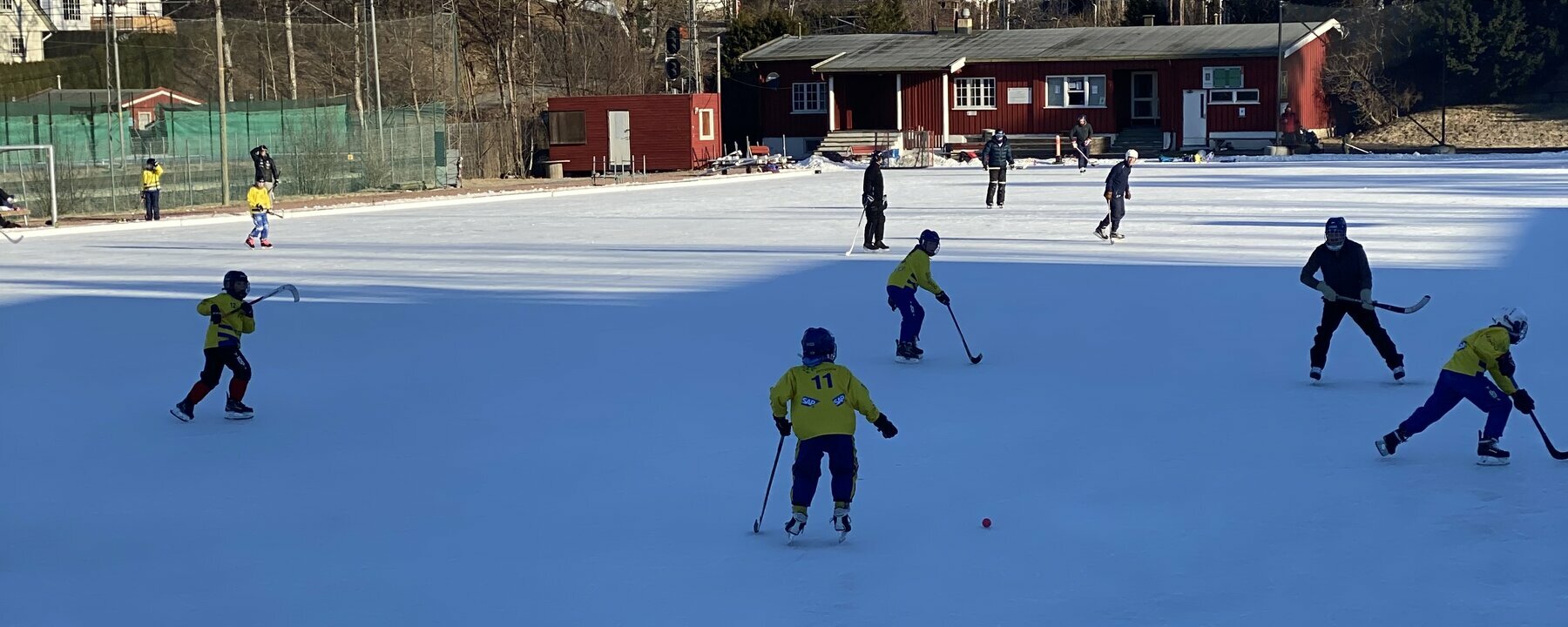 Frem - 31, Bandy-utstyr til barna | Spleis fra SpareBank 1