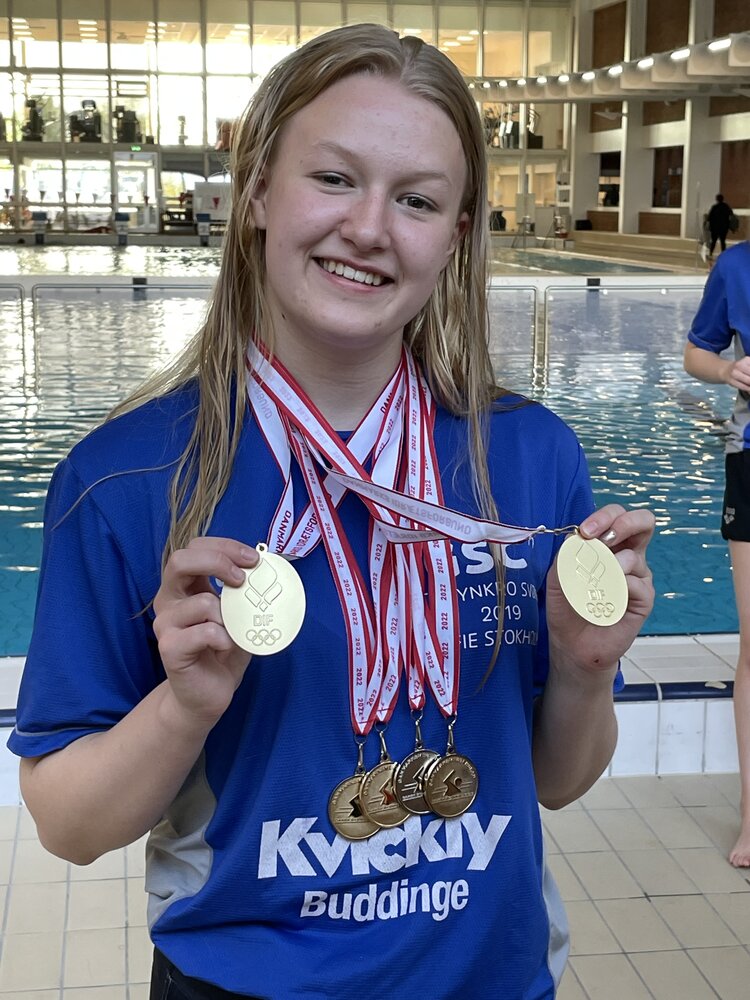 Help Mathea bring her coach with her to World Youth Championship in USA ...