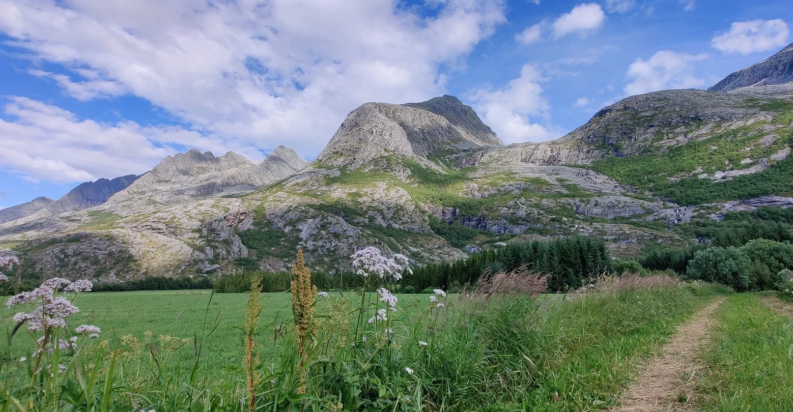 Klopping ved foten av Kvasstinden | Spleis fra SpareBank 1