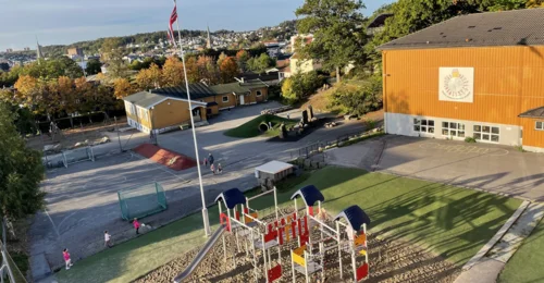 Sande skole – La barn leve i fred – TV-aksjonen NRK 2023 | Spleis fra ...