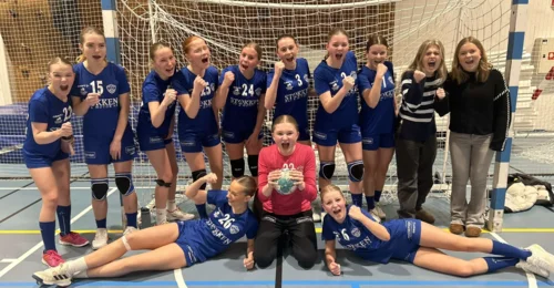 Hjelp J15 håndball på Hvaler med å nå drømmen om å delta på Granollers ...