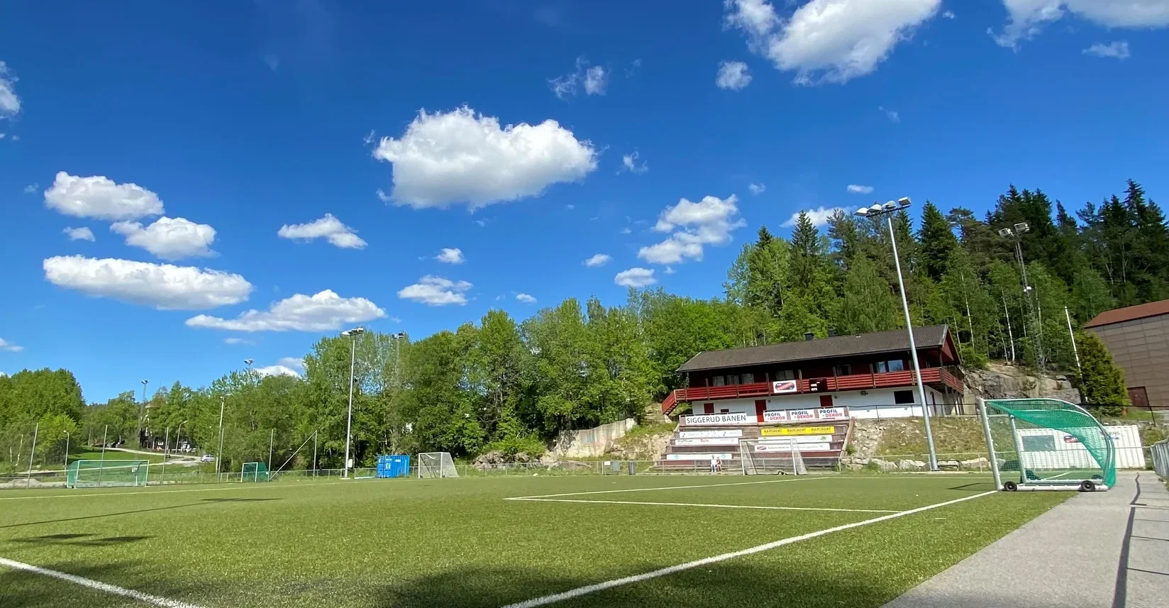 Ny tribune på Siggerud i 2024 | Spleis fra SpareBank 1