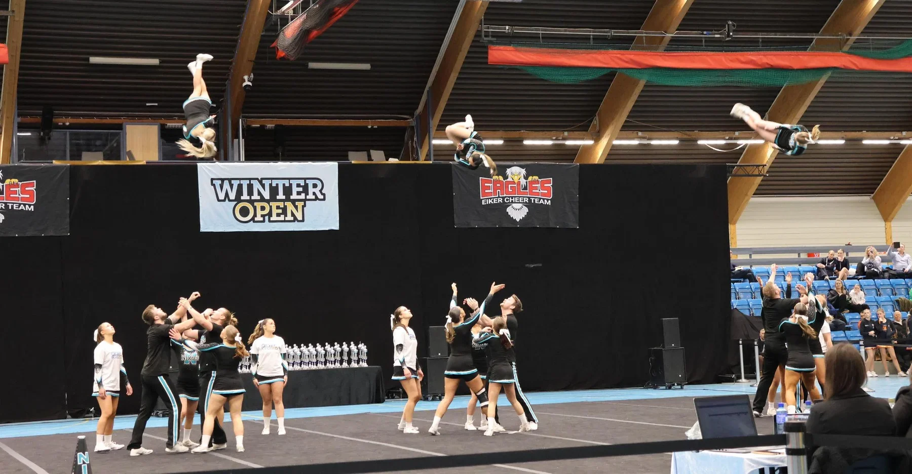 Hjelp Nixies Coed 6 på veien mot NM, Nordisk og EM | Spleis fra SpareBank 1